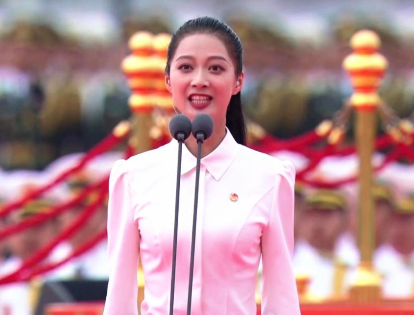 "Leader" Feng Lin appeared at the Winter Olympics propaganda scene, the ...