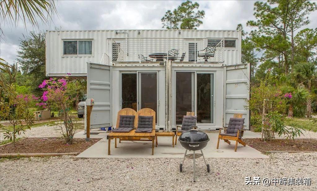 A simple house on the outside turns out to be a stunning villa inside ...