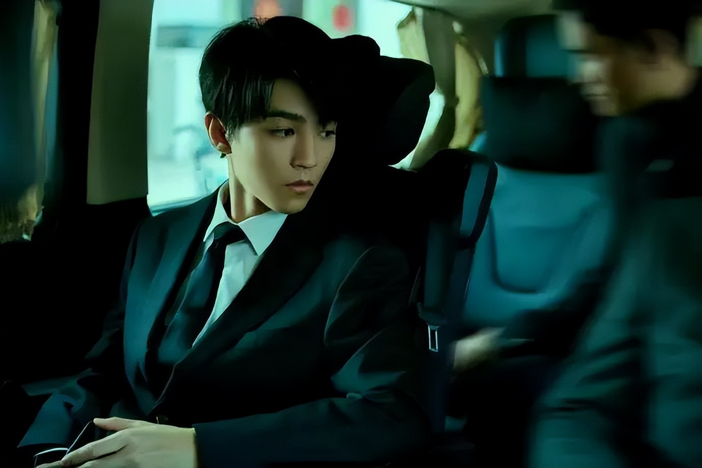 Little Gossip, Zhai Xiaowen, He Junlin, Wang Junkai, Ren Min - iNEWS