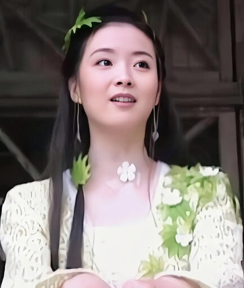 "Qing Gege" Wang Yan: Married to a wealthy family at the age of 23, her ...