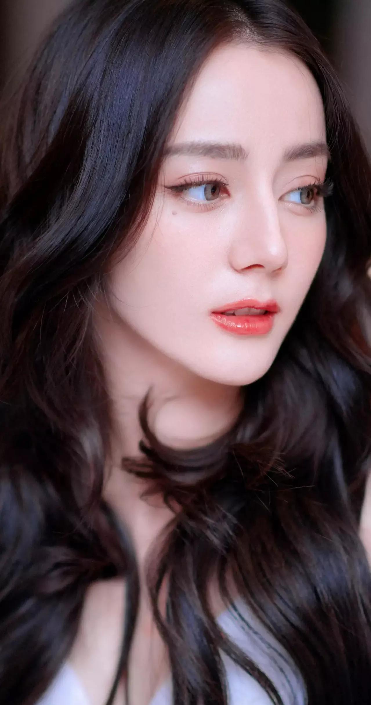 Di Lieba: Beautiful and Elegant Expression Album (1) - iNEWS