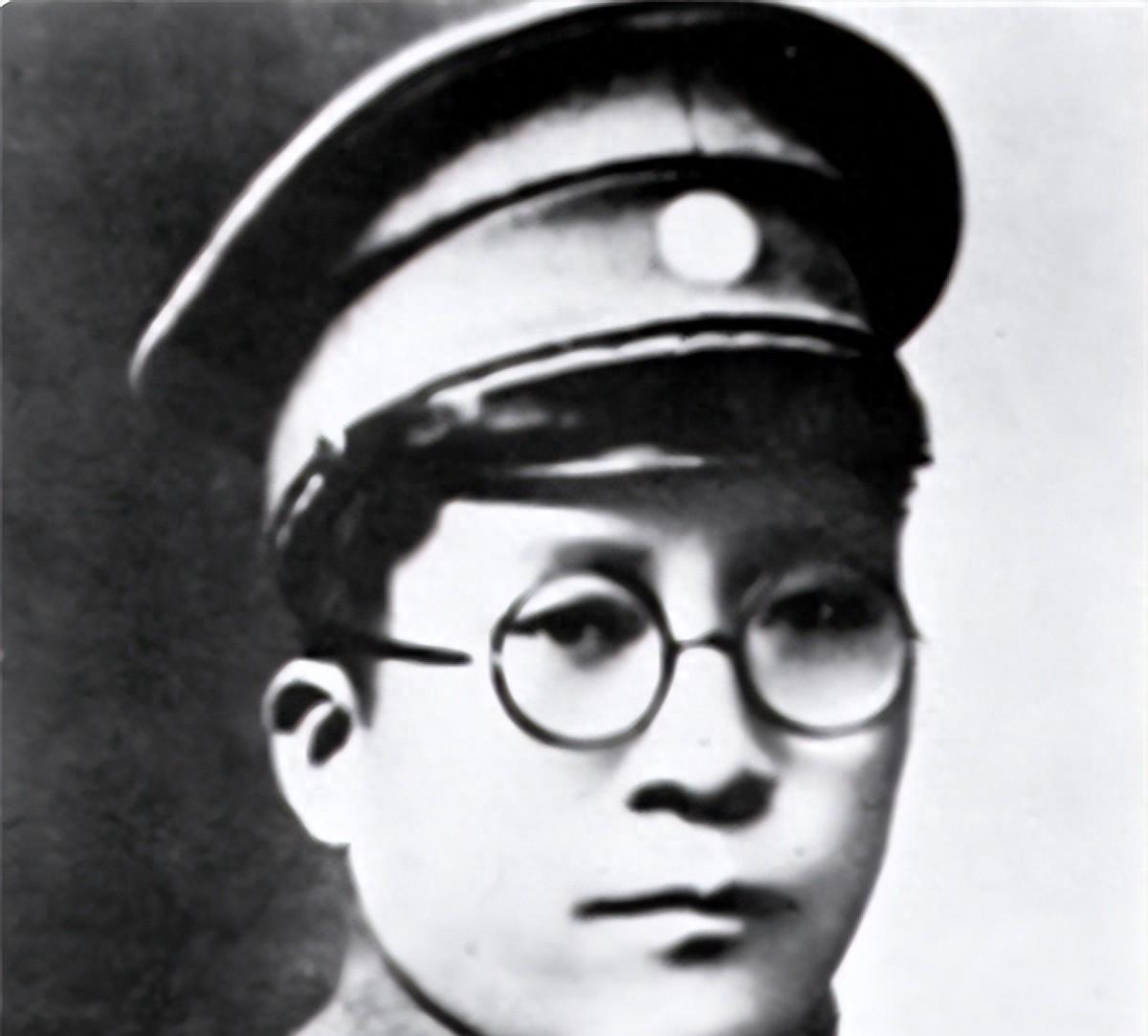 In 1947, the famous general Zhao Shoushan revolted. The founding father ...