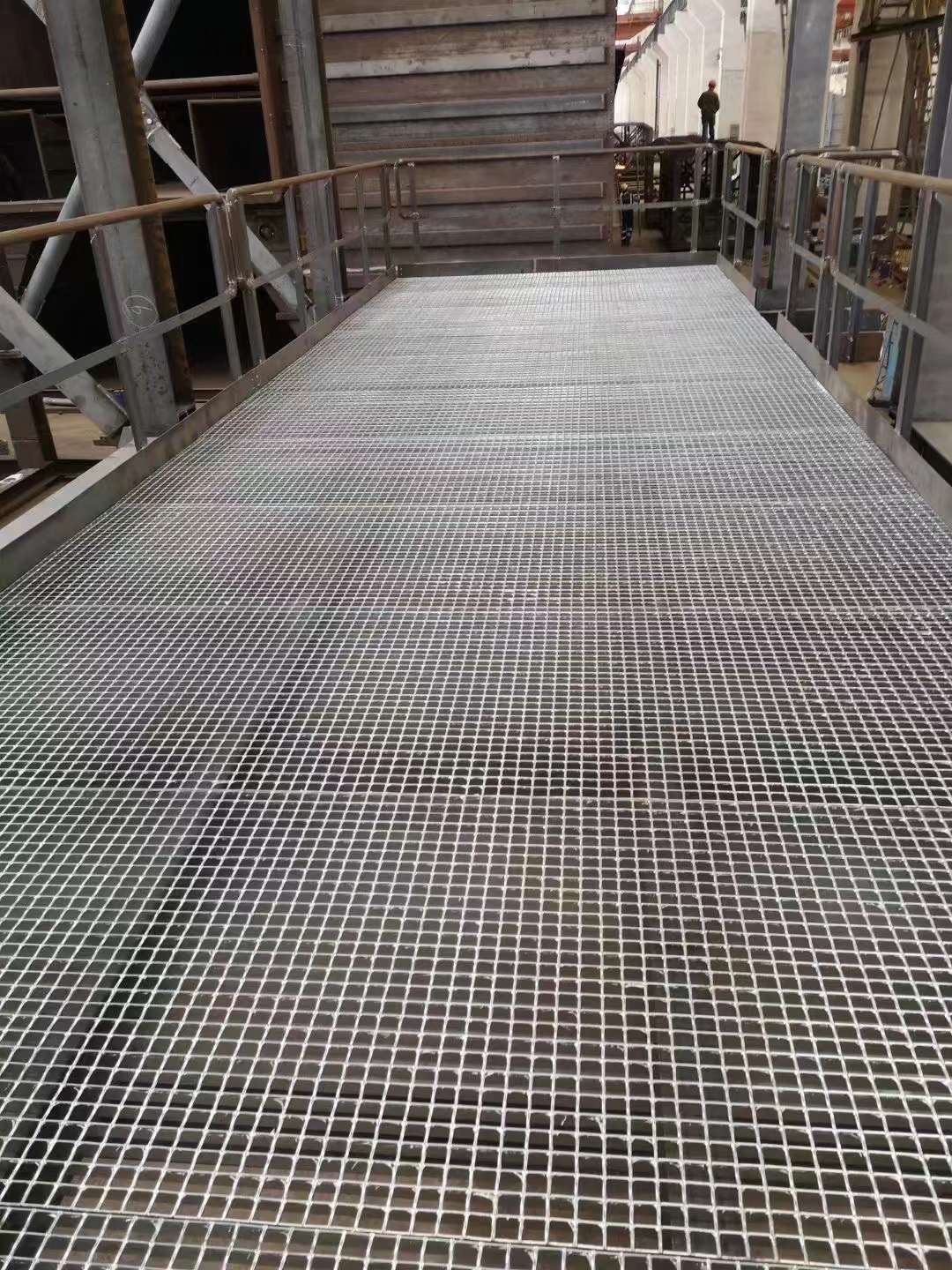 Platform steel grating (anti-skid steel grating) - iNEWS