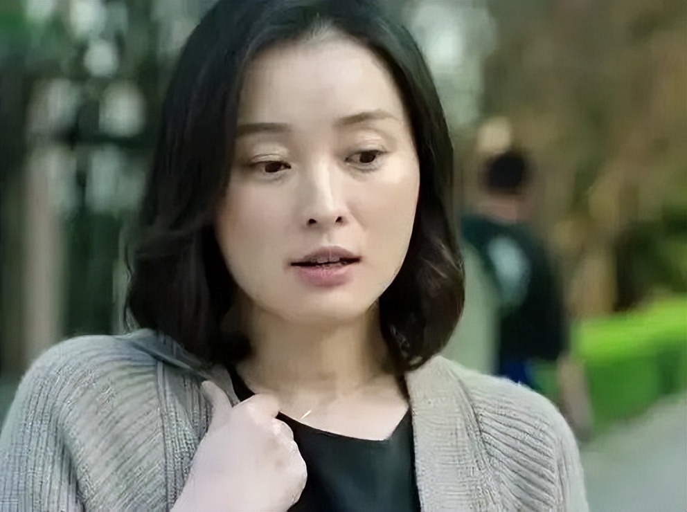 Actor Wu Yue: Abandoned by Chen Jianbin, 51 years old, unmarried and infertile, I have a regular ...