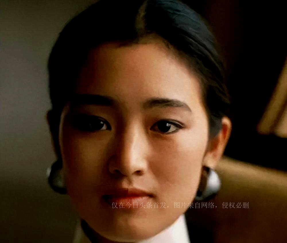Gong Li was the queen's stand-in, but she turned around because of ...