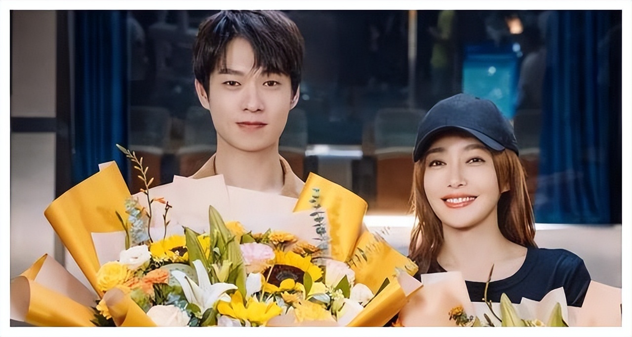 "Crazy for Love" Qin Lan: She spent all her money on Huang Xiaoming and helped Lu Chuan. Does ...