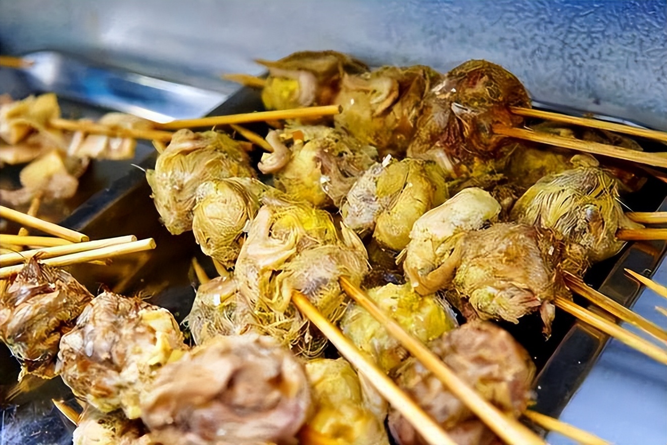 What is the difference between Nanjing's well-known snack "living beads ...