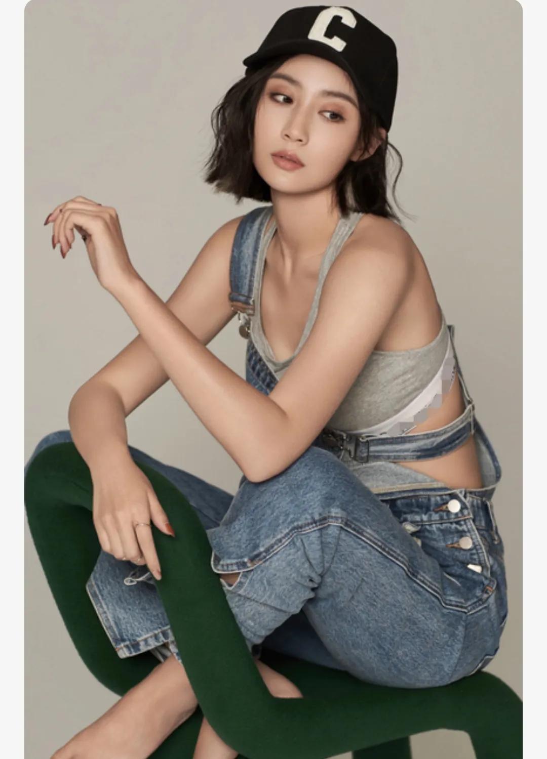 Fitness beauty "Zhang Yazhuo" is playful and cute in casual denim ...