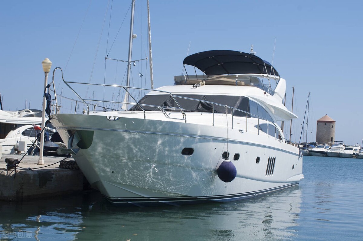 How rich is Qin Fen, known as the "Emperor of Shanghai"? - iNEWS