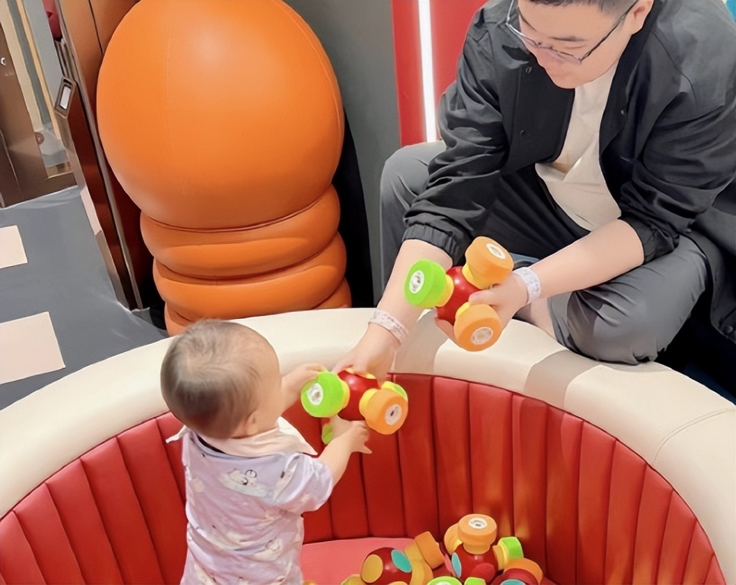 Wei Shen experienced Valorant for the first time, showing his talent ...