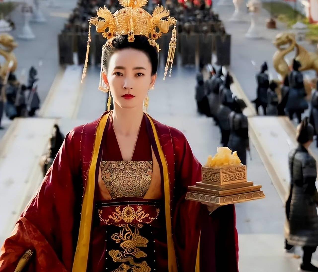 The original five beautiful villains that are popular this year! Who is ...