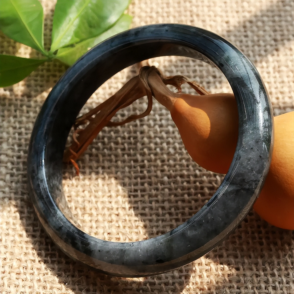 The difference between Mo Cui and Wuji Jadeite - iNEWS