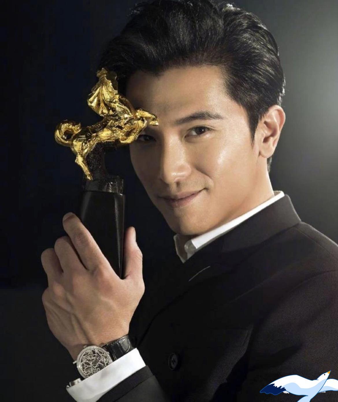 41-year-old Qiu Ze's pain: A handsome face is unloved, three love ...