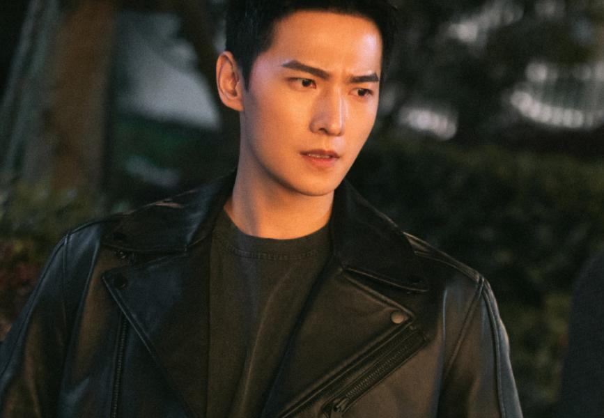 "Fireworks in My World" scored 4.1, will Yang Yang regret acting in the ...
