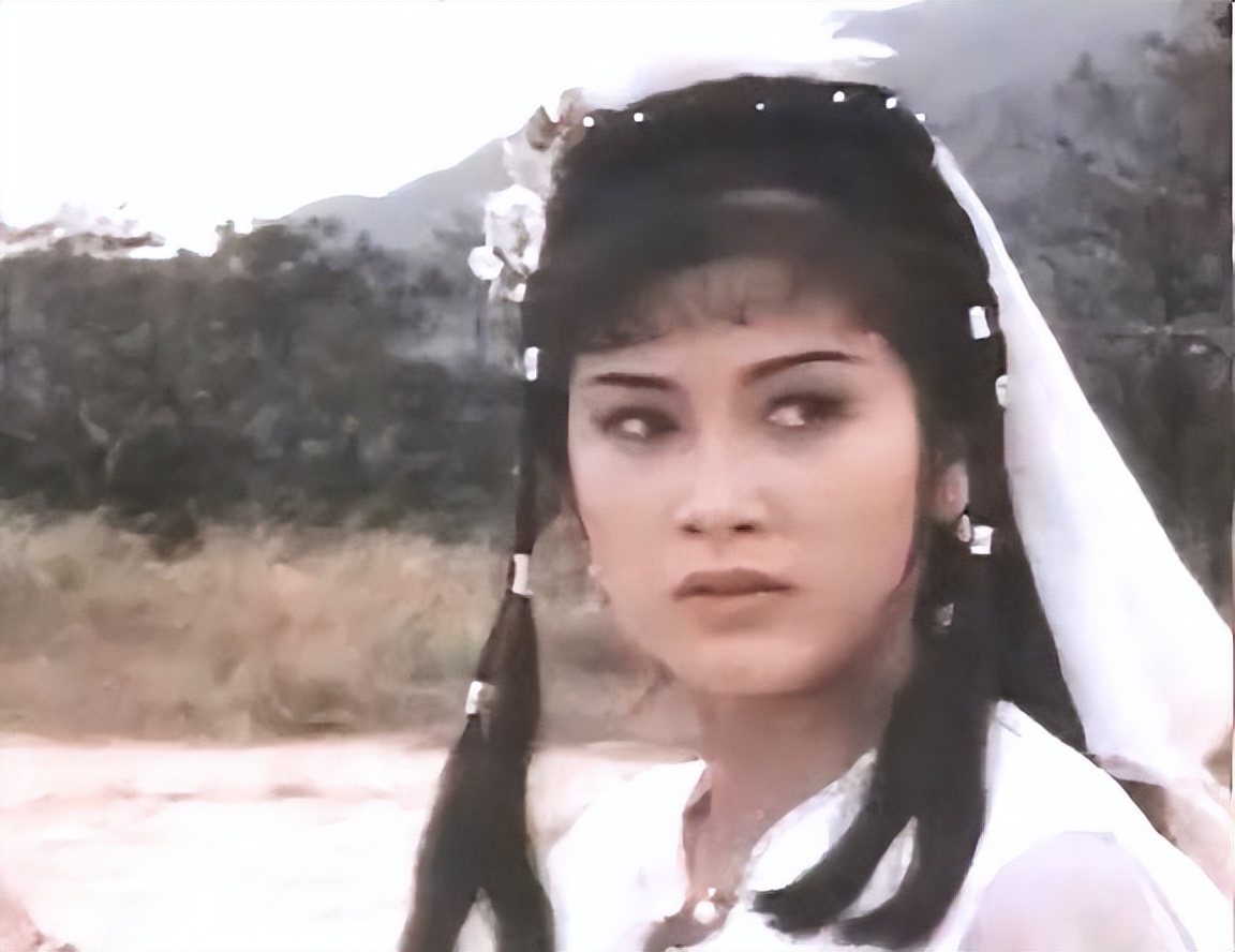 The three beauties that Jin Shiyi loved: one he couldn't get, one couldn't get him, and one ...