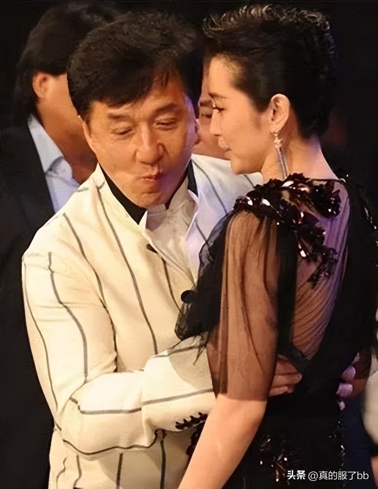 Jackie Chan has worked with those sexy beauties with long legs. - iMedia