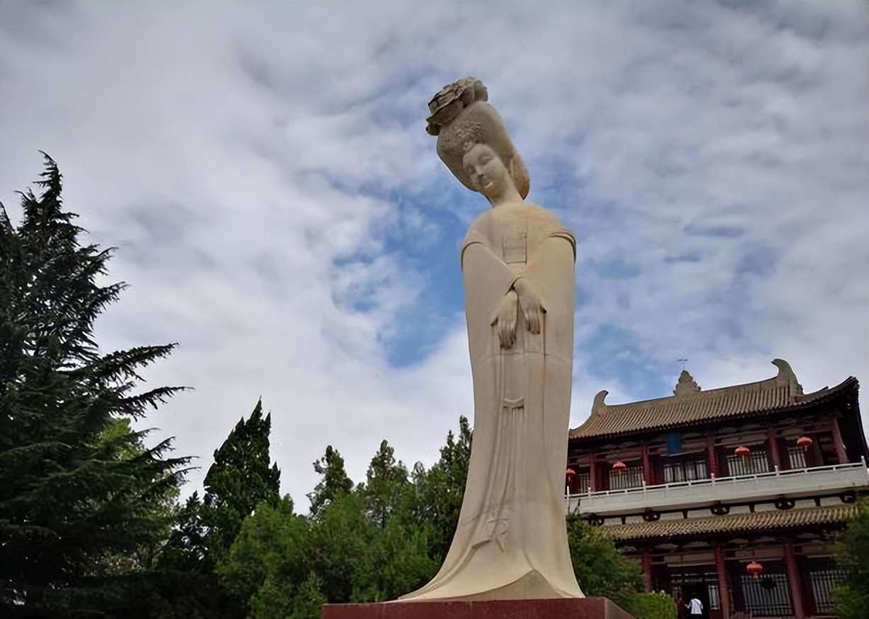 His life is uncertain: As an emperor, Tang Xuanzong "died" in Maweipo ...