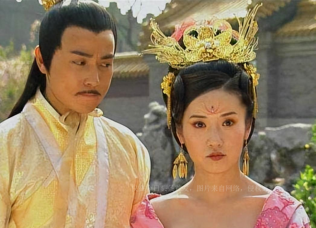 Zhang Tong, who was in the same class but had different fates, was once ...