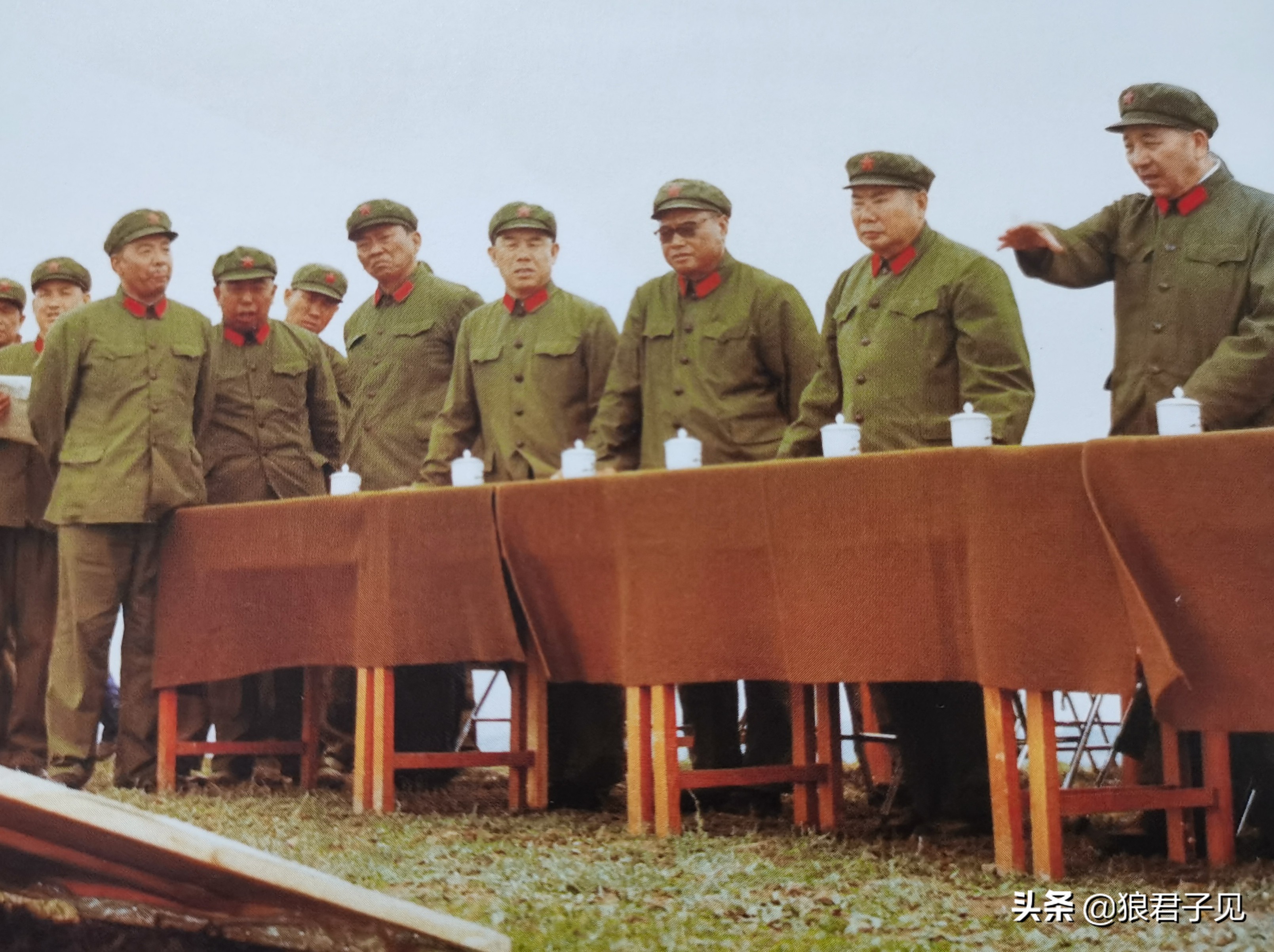 Old photos of Yang Dezhi in his early days as chief of the general ...