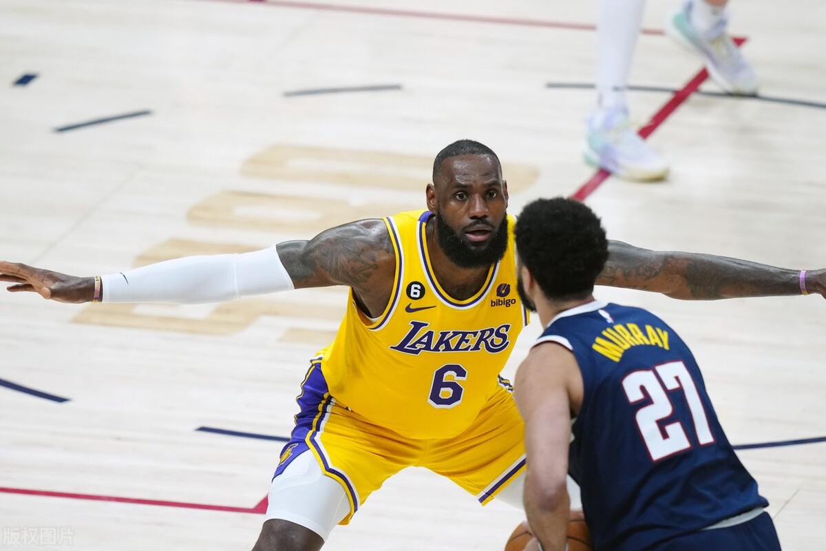 US media: As long as James is in the West, Curry can't beat James ...