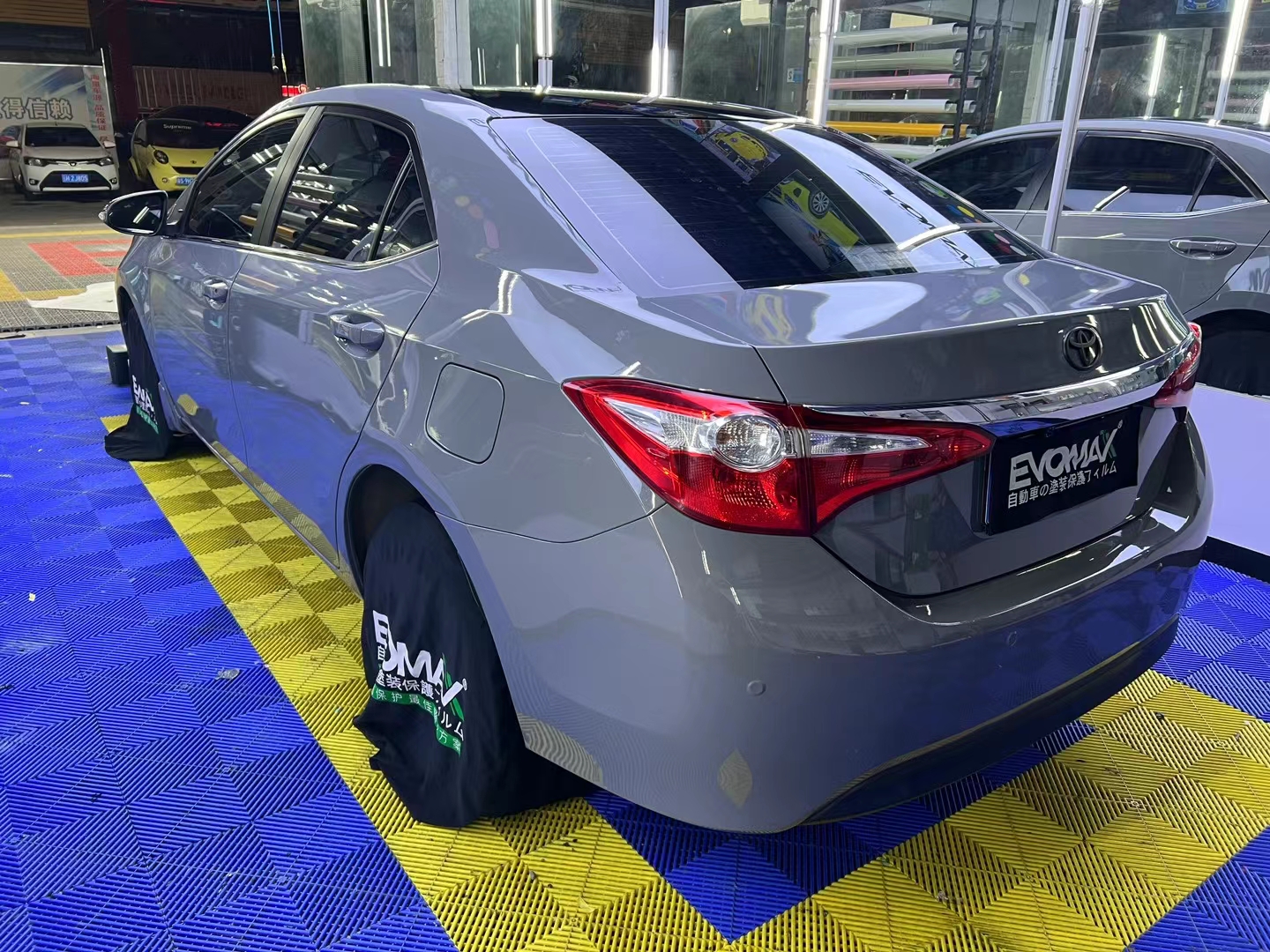Toyota Ralink EVOMAX Imma Japanese color change film Nado gray ...