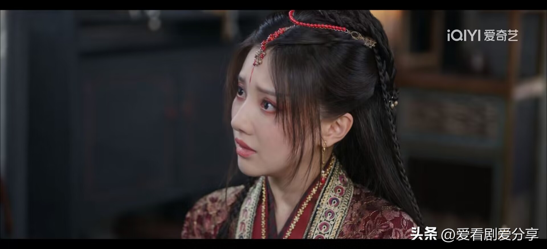 "Lotus Tower": Jiao Liqiao and Li Xiangyi are both Nanyin royal family ...