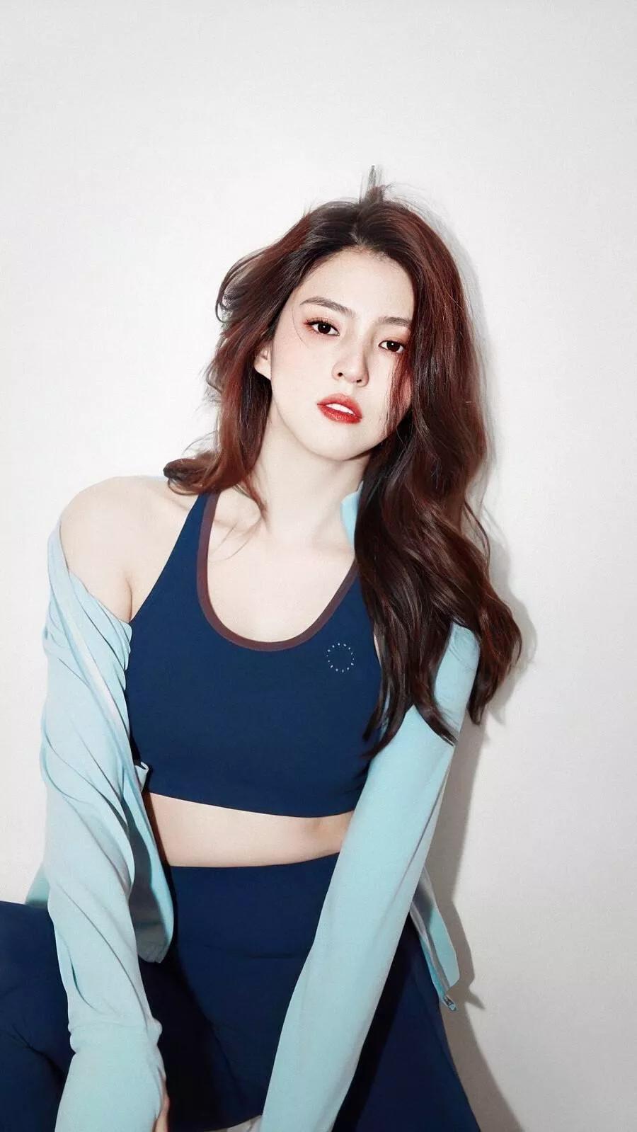 Han Suxi's beautiful photo album - iNEWS