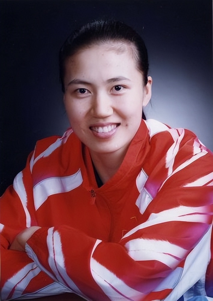 Zhou Suhong: After her ex-husband was paralyzed, the wealthy who remarried still took care of ...