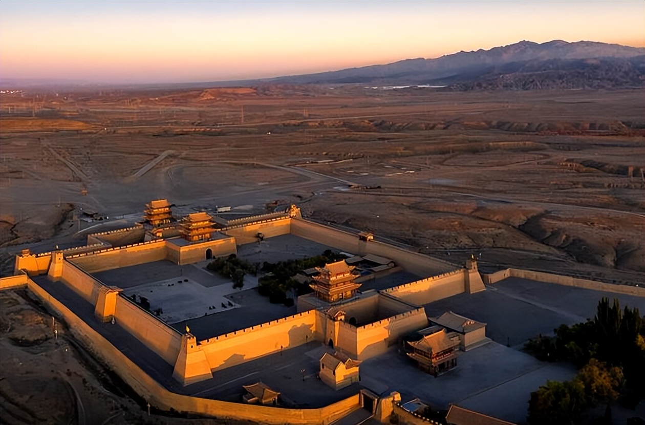 The construction and evolution of the Great Wall: defense system and ...