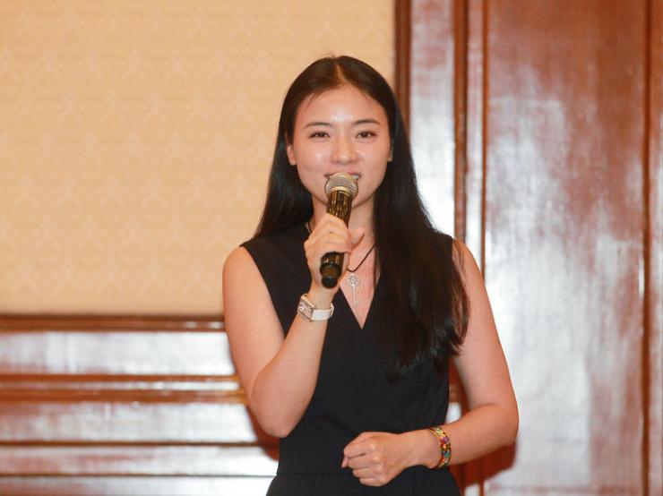 "Queen of Folk Songs" Chen Sisi: Having a daughter with a singer who is ...