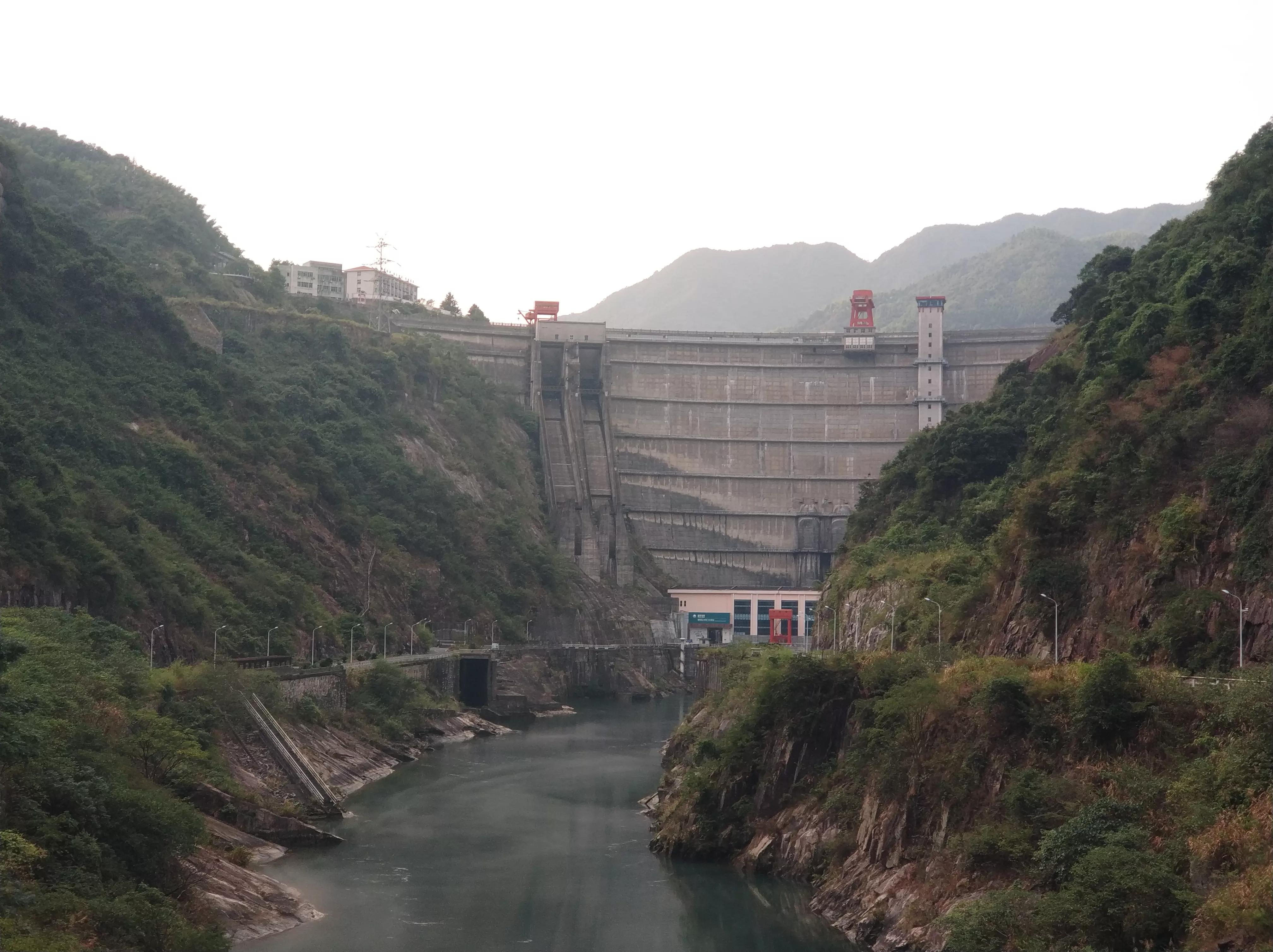 The Soul of Xiaodongjiang Scenic Spot in Zixing, Hunan ~ Morning Mist ...
