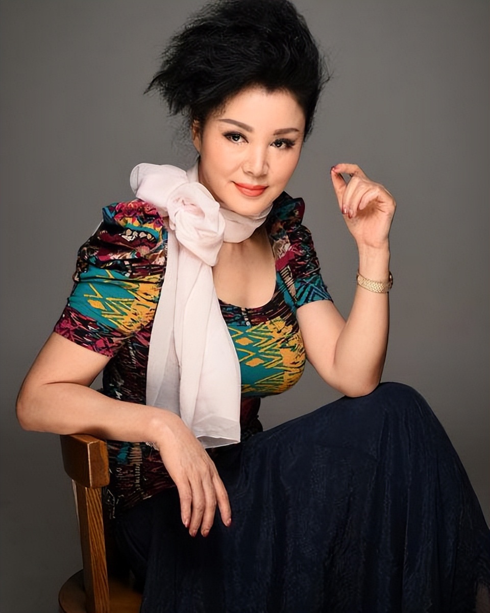 Yu Xiaohui: She was bruised and bruised by two relationships and no ...