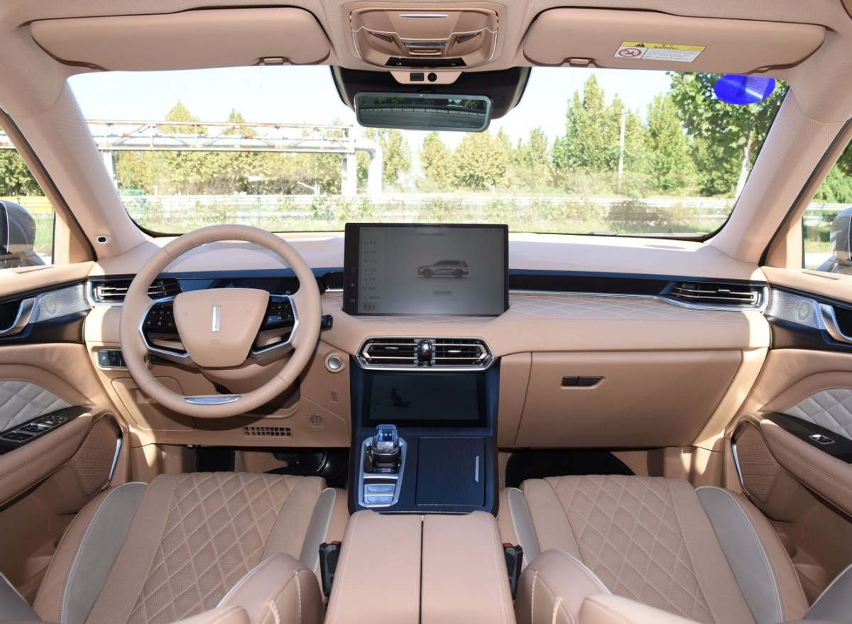 Experience the Wei brand latte DHT/Macchiato DHT-PHEV, this coffee is a bit on the top - iNEWS