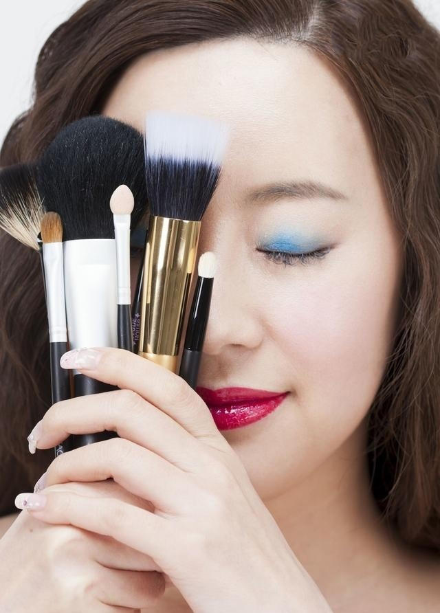 Makeup = "change your head"?How to make effective makeup for beginners ...