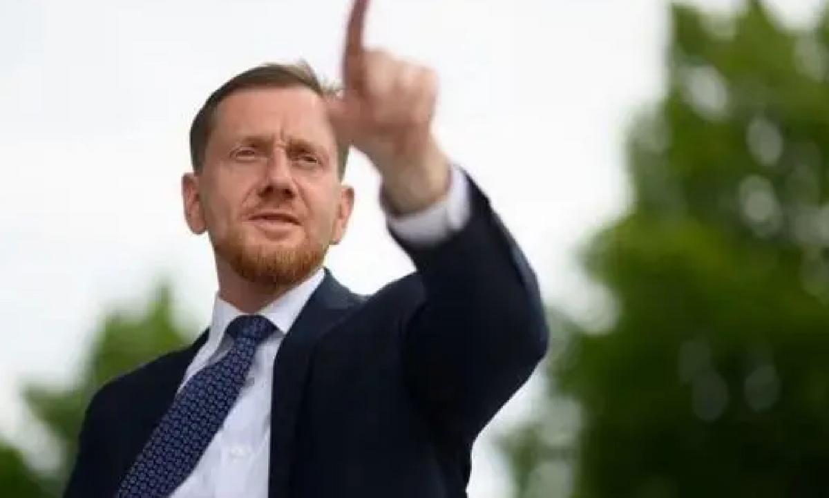 Self-exposing shortcomings, the German governor sternly warned the ...