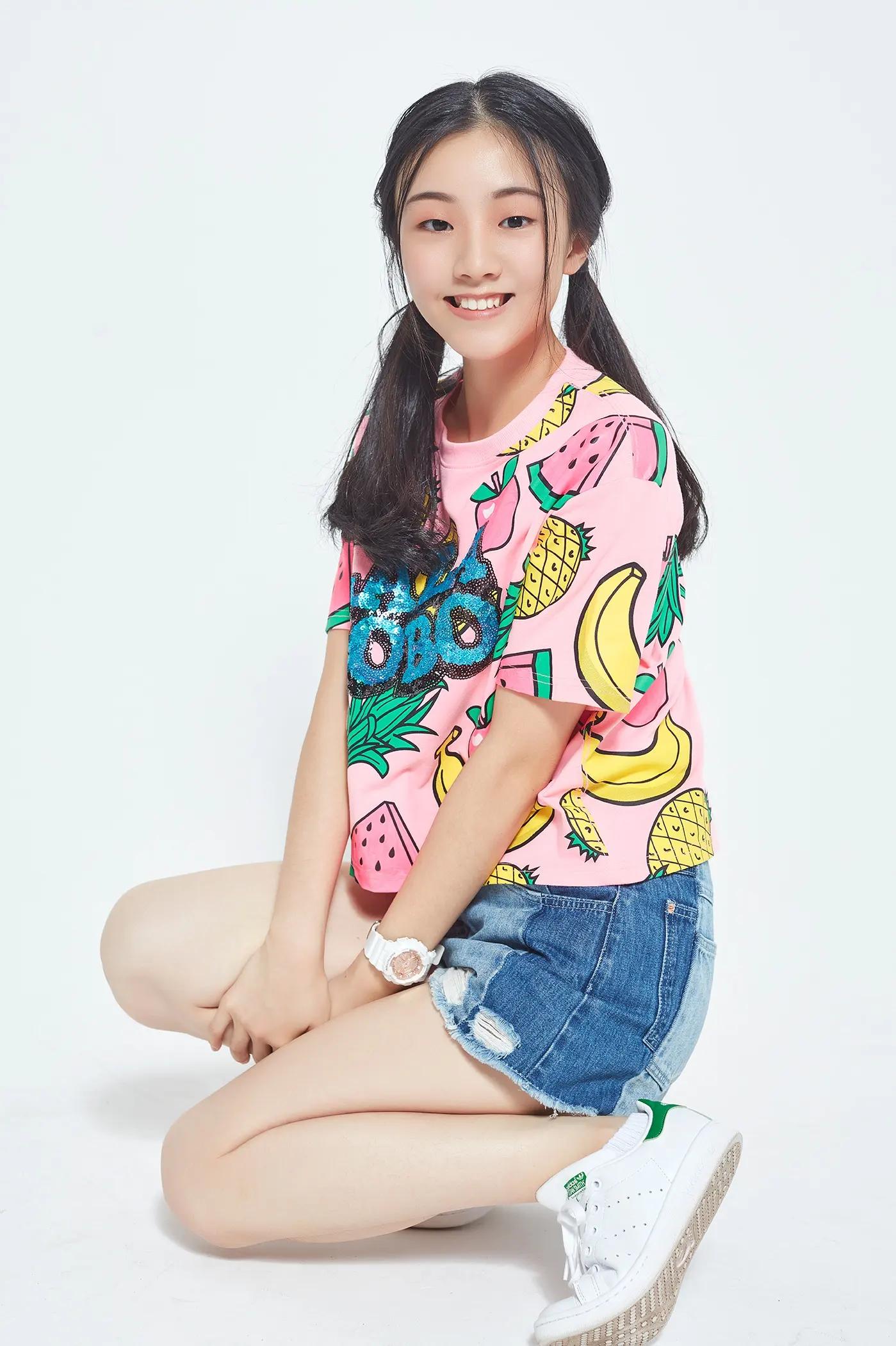 Mingyang Entertainment—Beauty Star—Guo Qin - iMedia