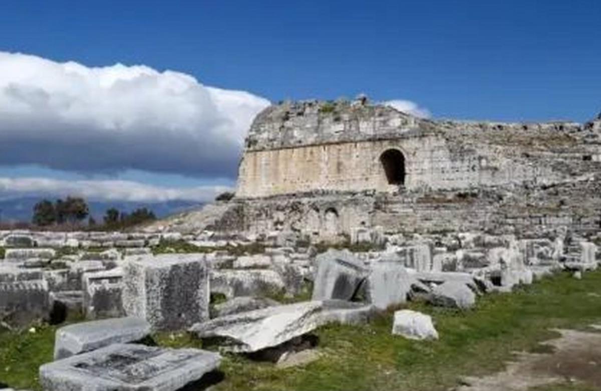 How did the Cretan War start, and how did it change Crete and Greece ...