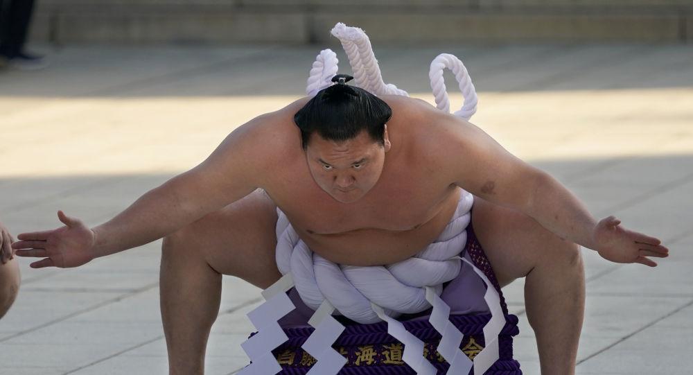 Are you willing to do a "disgusting" job with an annual salary of one ...