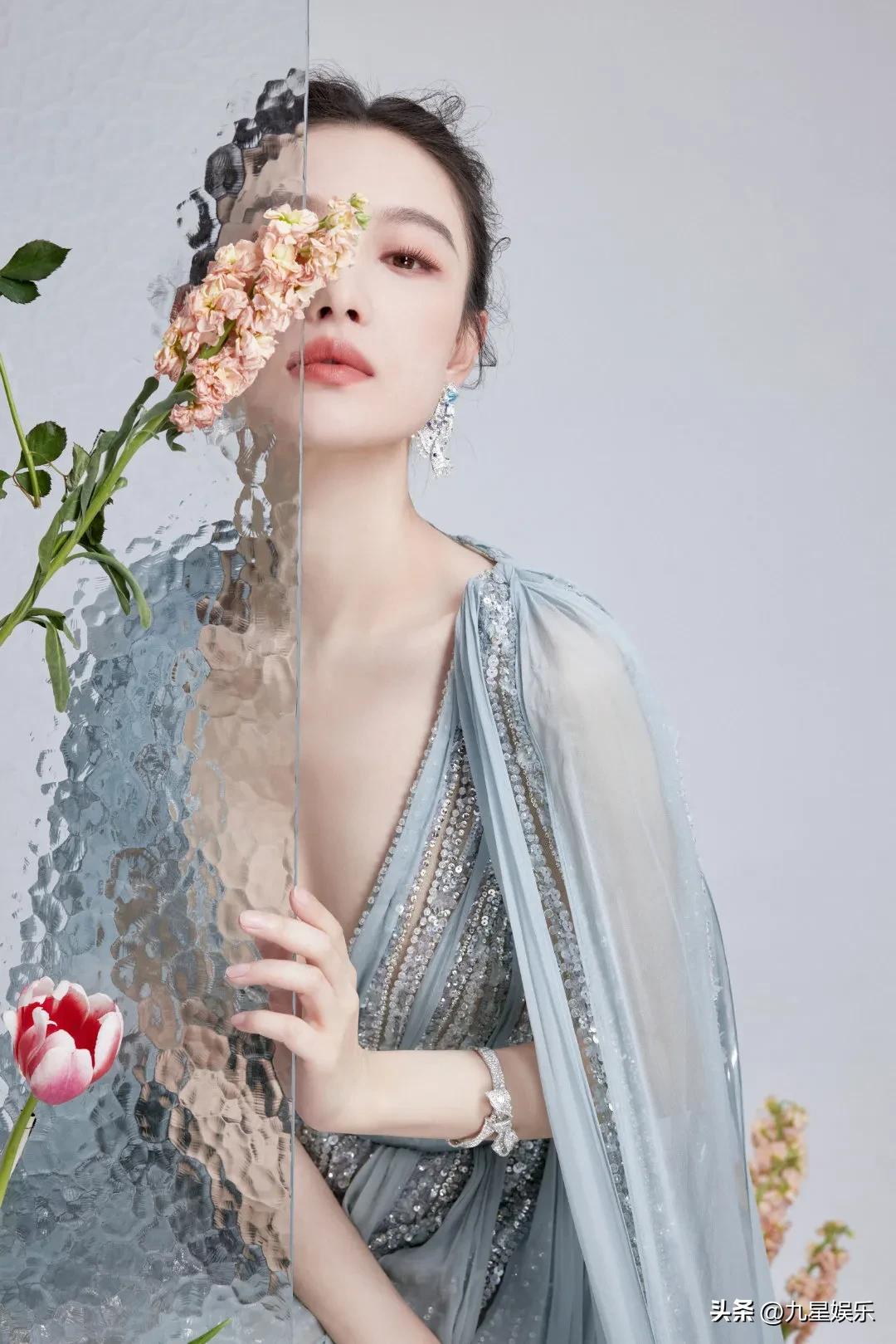 The sky is blue, the water is clear and the wind is moving, and the ...