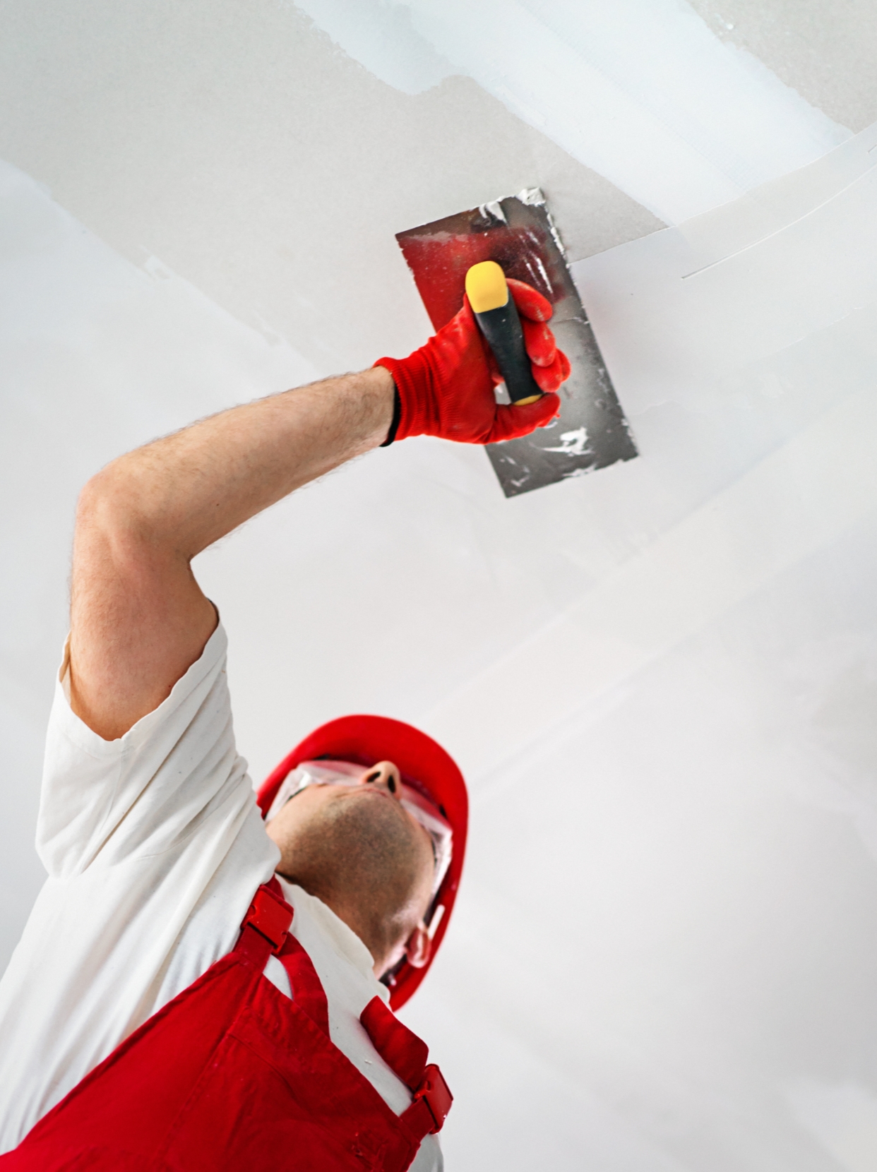 Add glue to putty: some say it is "standard operation", some say it is ...