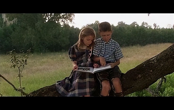 What kind of thinking does the unique narrative style and historical ...