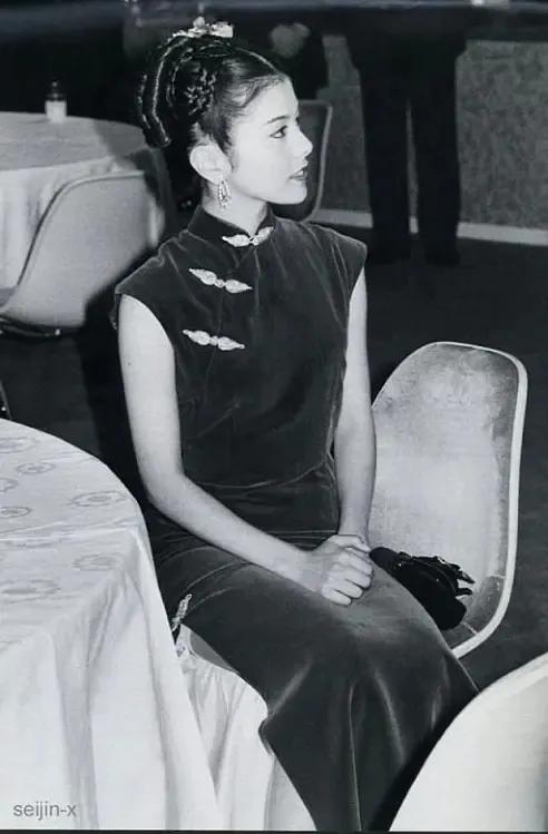 Let's take a look at the female stars of the Showa era in Japan and ...