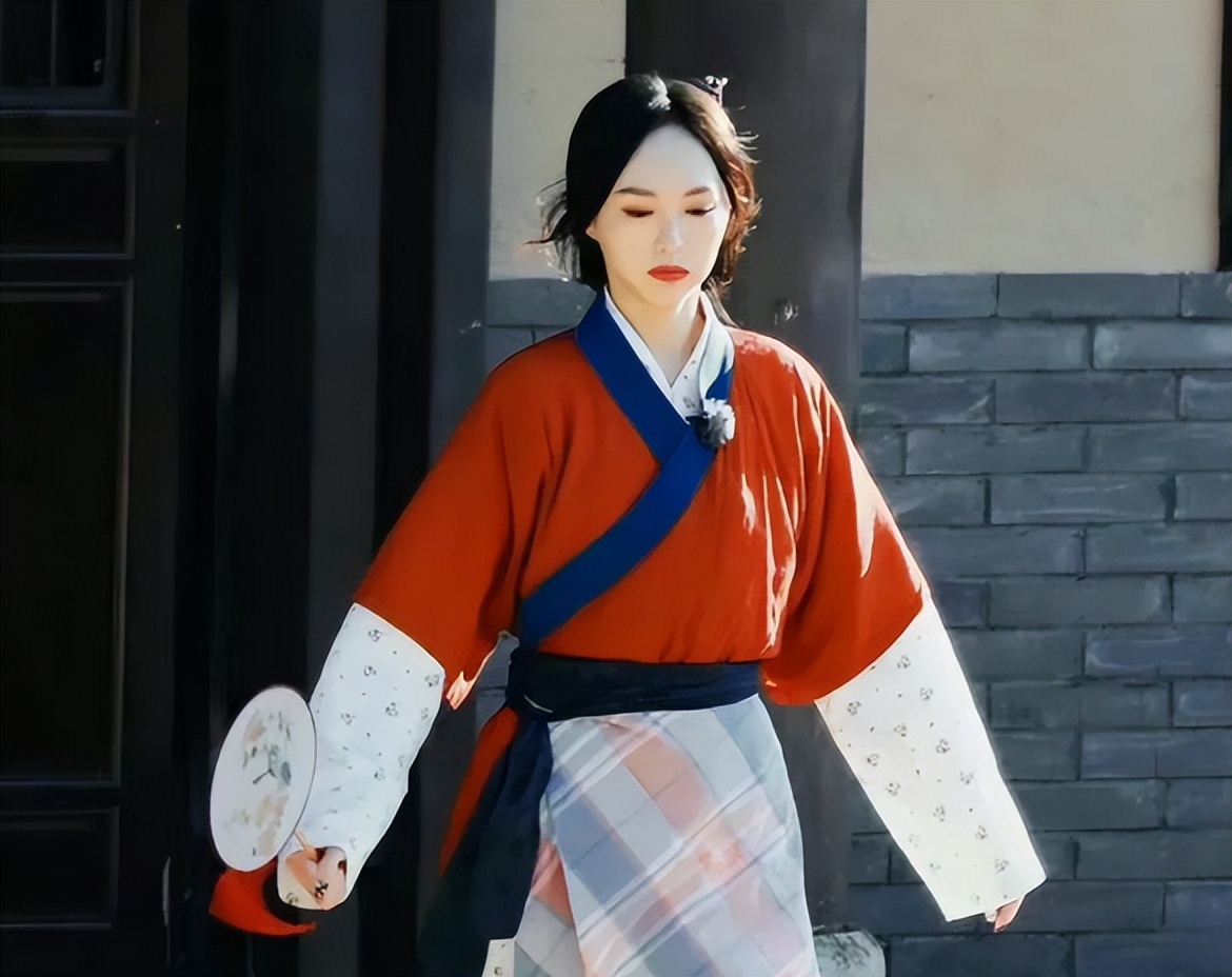 Hu Ge ridiculed Tang Yan: [Our Inn] Who has the highest appearance fee ...