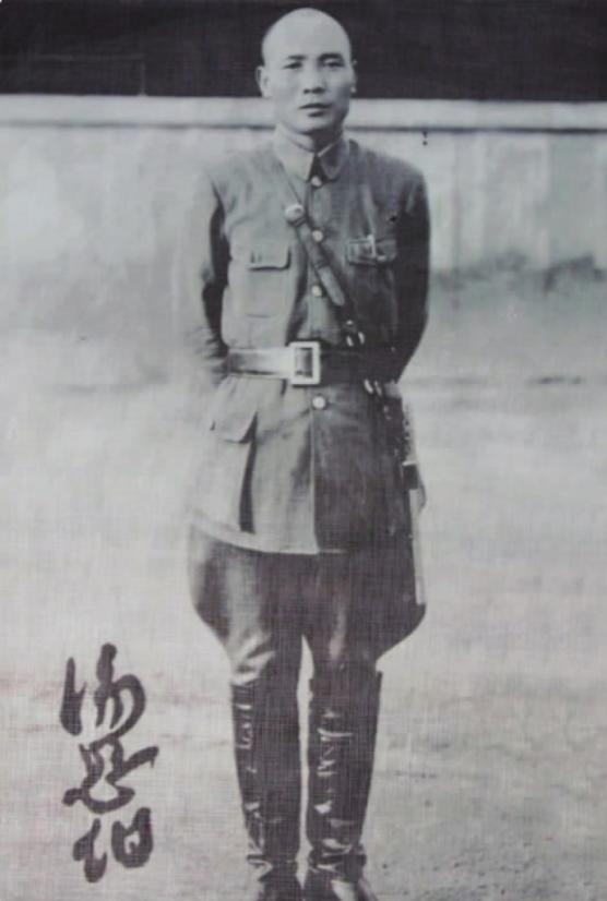 Tang Enbo died on the operating table in 1954, and Chen Yi was executed ...