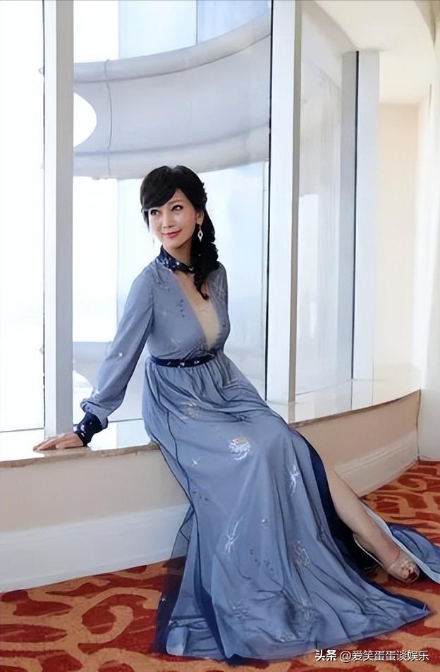 Chiu Yazhi's ingenious design, "White Lady" spell-casting gestures are ...