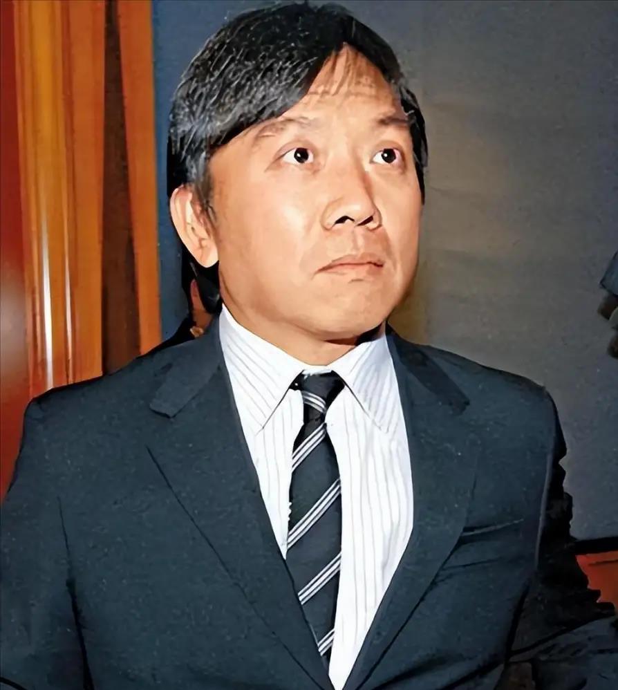 Modern Emperor! Female stars take turns serving the bed! "Hong Kong ...