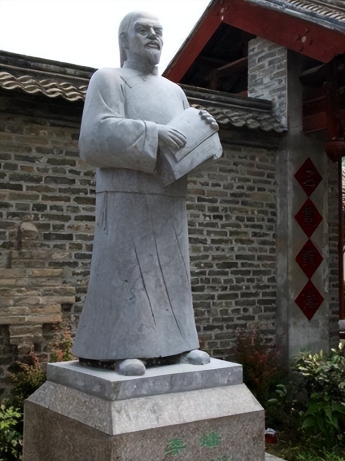 In the thirty-sixth year of Kangxi, Li Pan was appointed as the ...