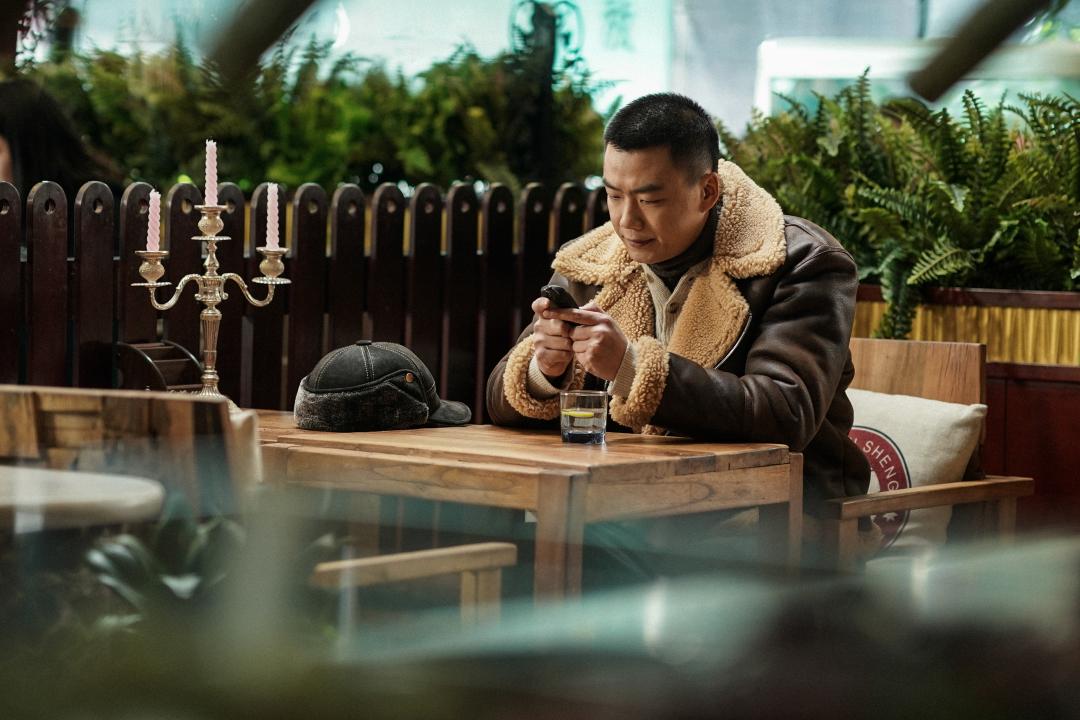 Gao Ge's "The Coward" is sadly offline, and Deng Yan is finally uneasy in his heart - iNEWS