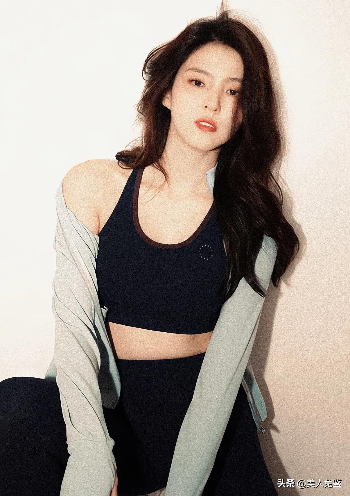 Han Suxi, the goddess of makeup without makeup, a wild rose - iMedia