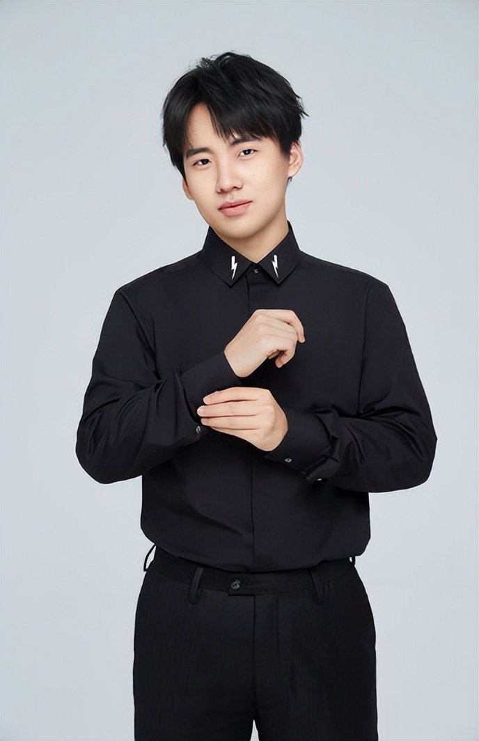 The different destinies of Guo Degang's two sons, Guo Fenyang grew up ...